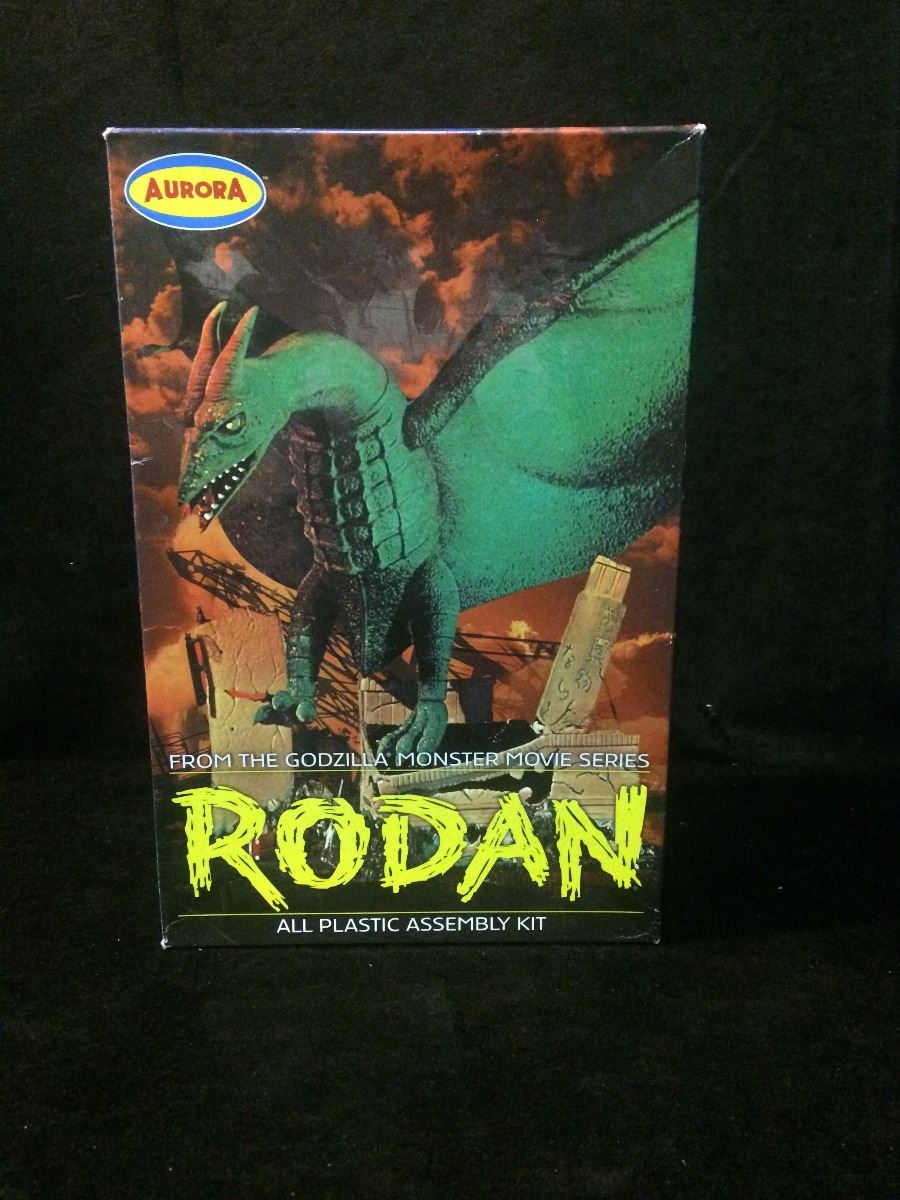 IN BOX RODAN ALL PLASTIC ASSEMBLY KIT FROM GODZILLA MONSTER MOVIE SERIES