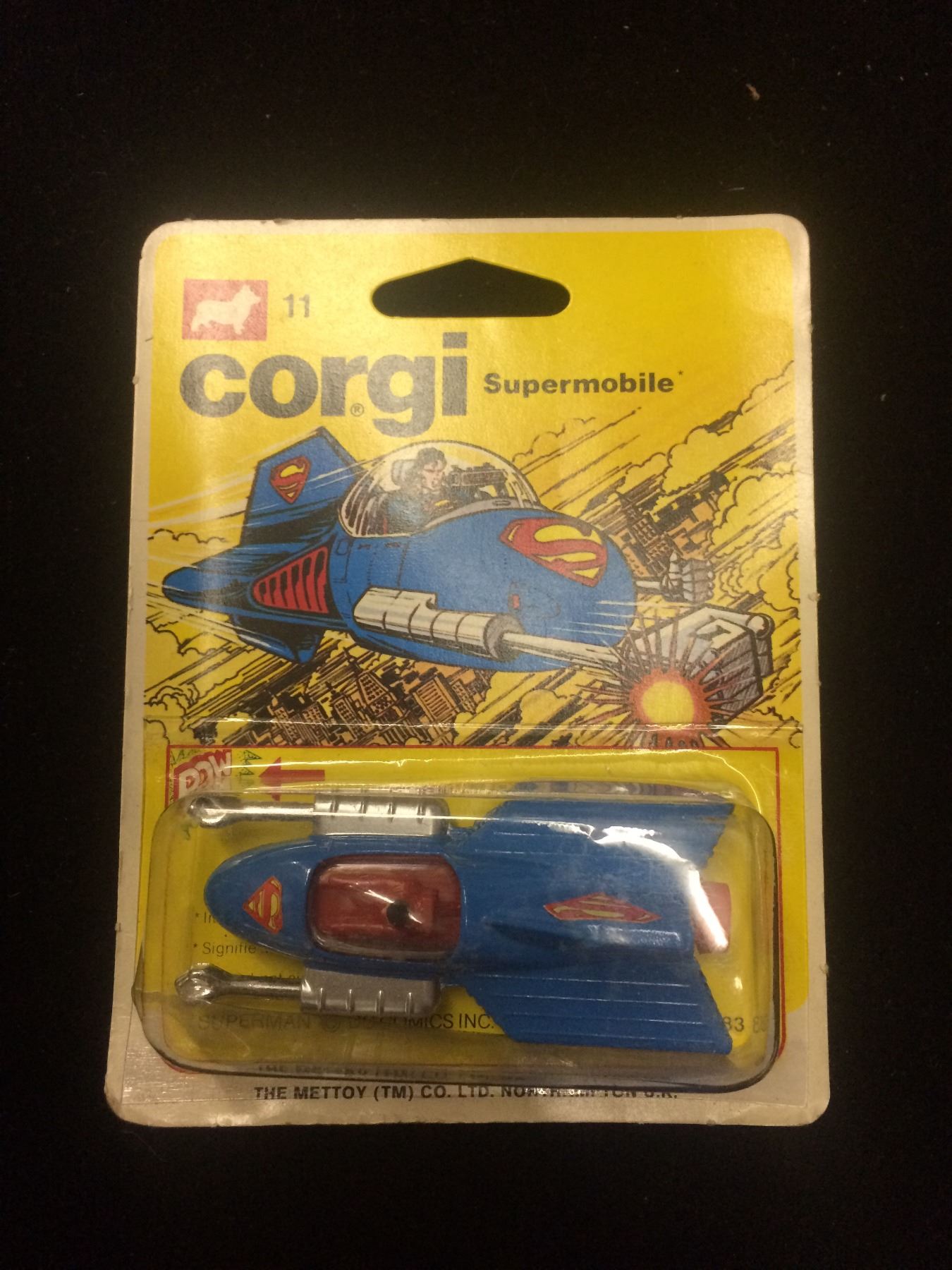 IN BOX CORGI SUPERMANS SUPERMOBILE TOY CAR
