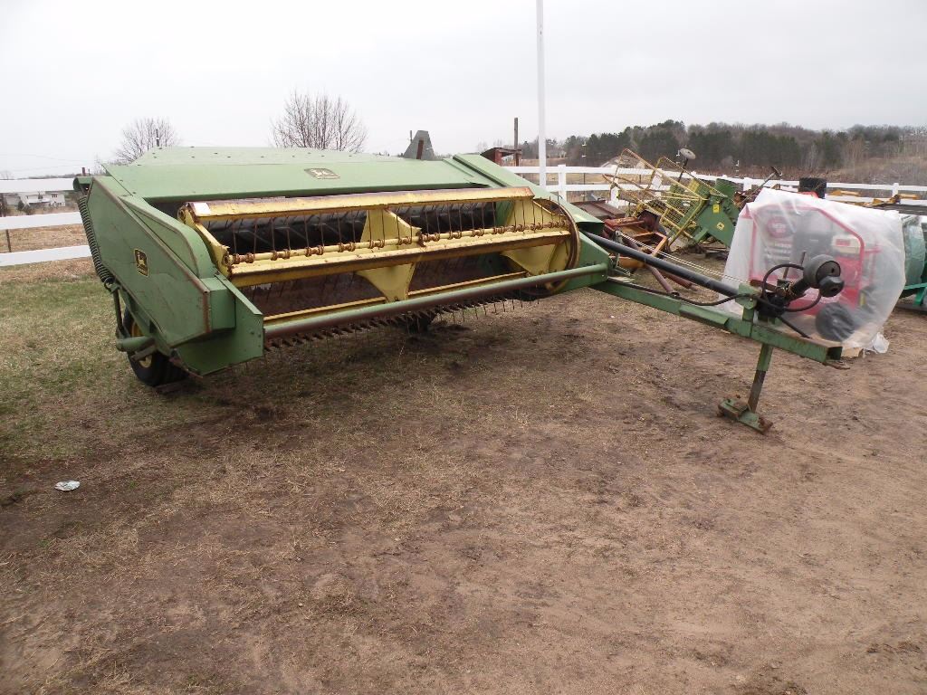 John Deere Model 1209 hay conditioner