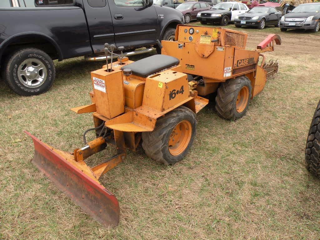 Case 16+4 trencher