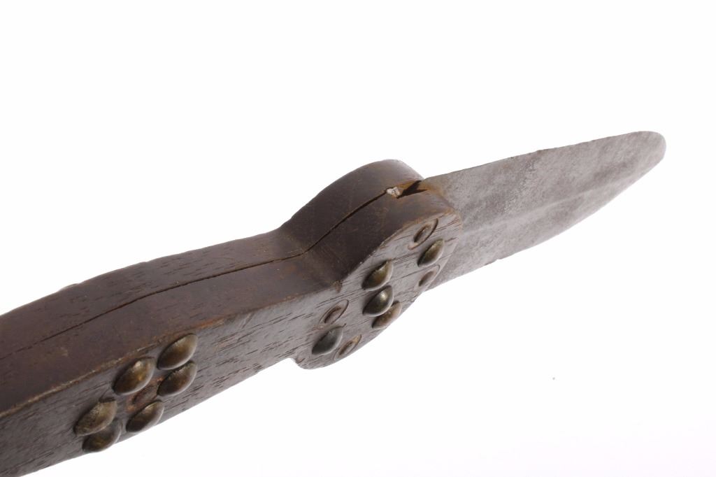 Cree Indian Beavertail Paddle Dag Knife c1800-1850