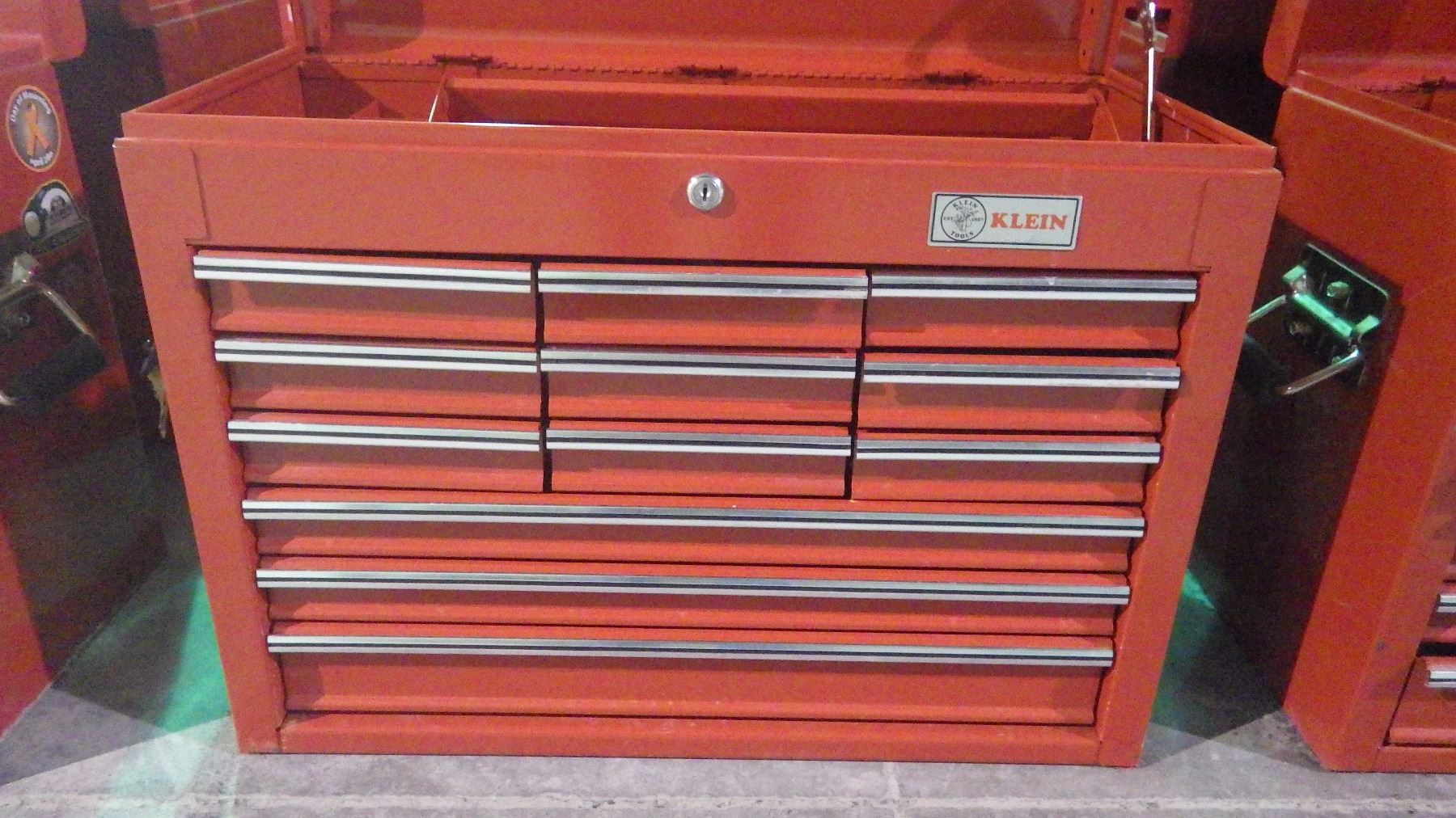 Klein 12 drawer tool box