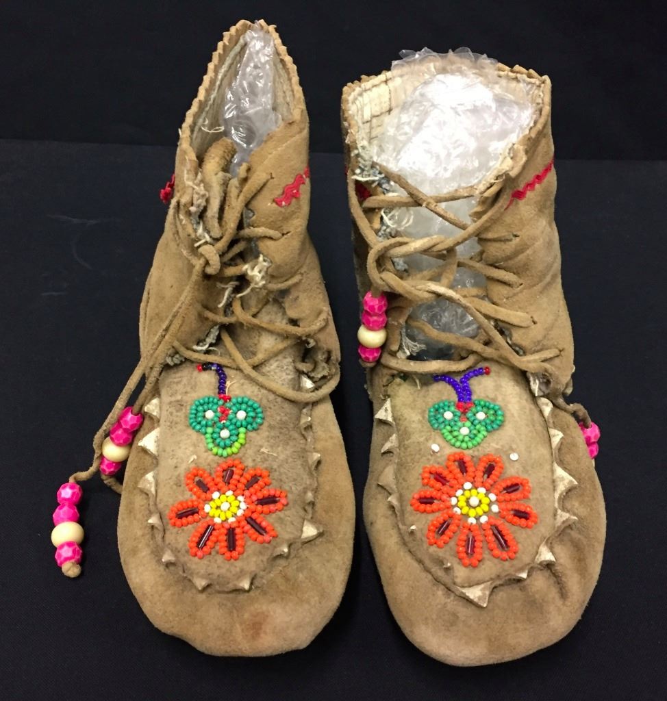 Vintage Cree Beaded Moccasins