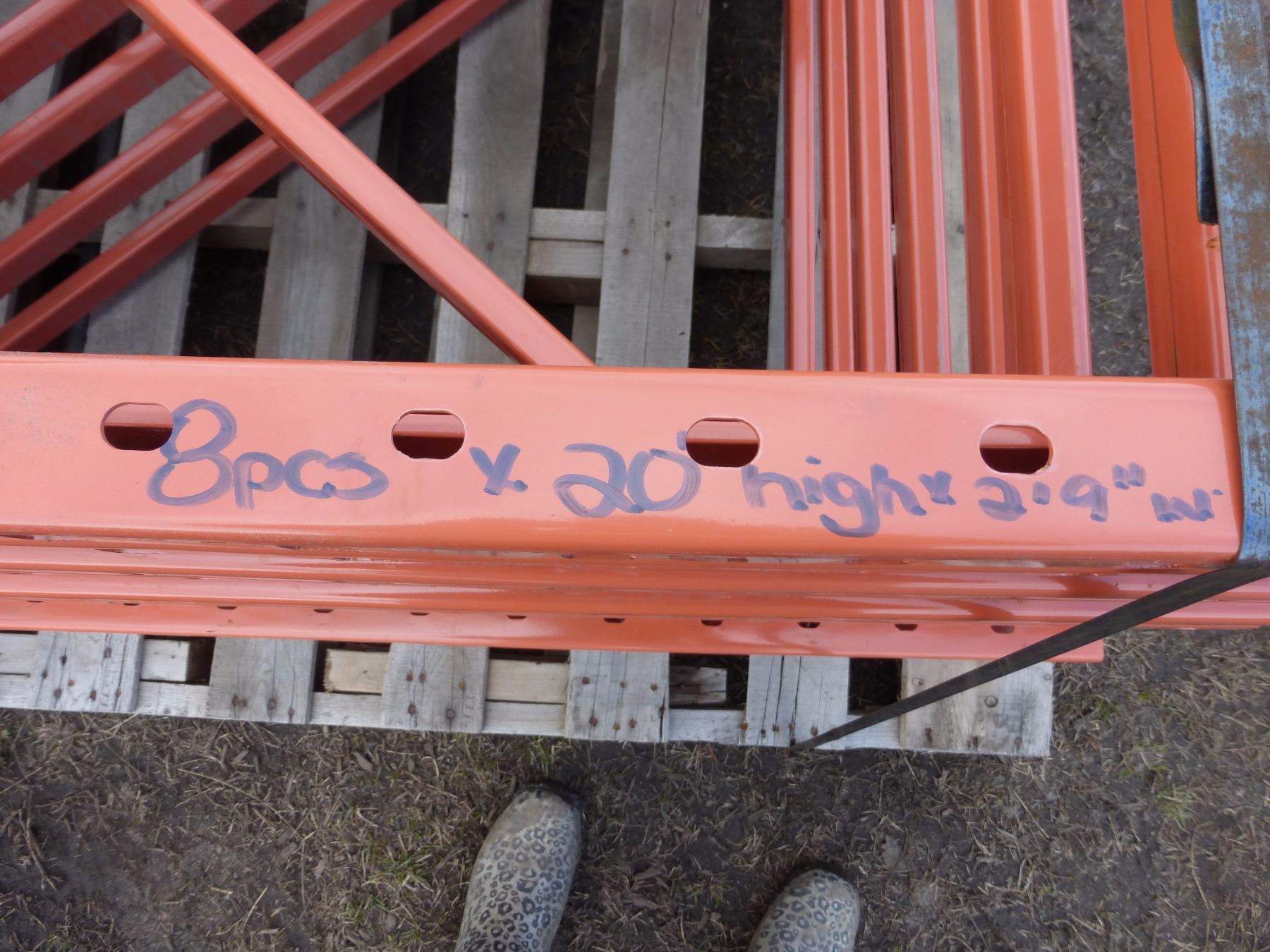 ORANGE PALLET RACKING - PALLET