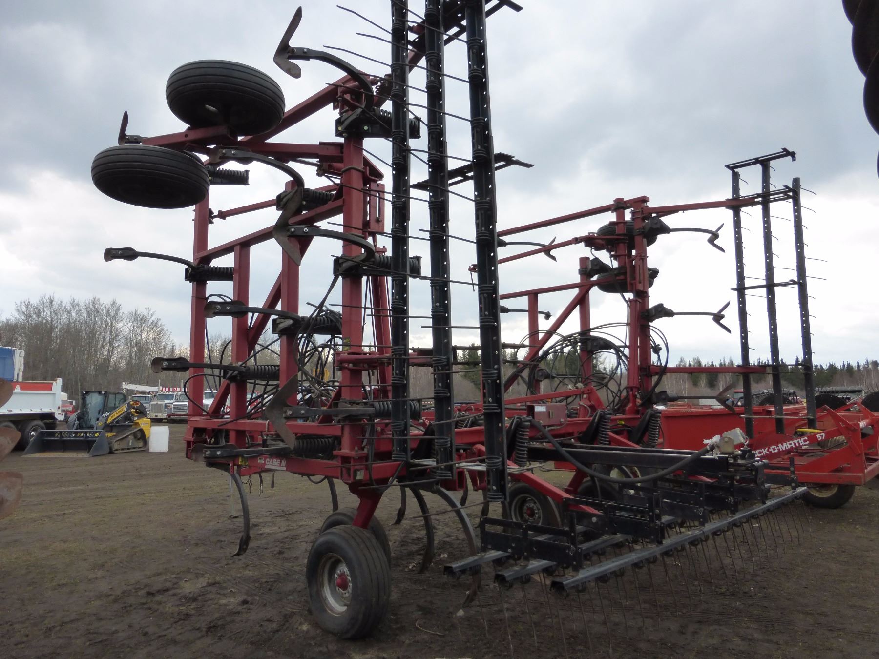 CASE IH 5800 - 30' VIBRA CHISEL