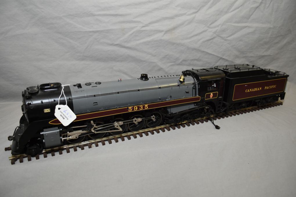 Weaver G gauge model 5935 Canadian Pacific steam engine and tender (2-10-4)