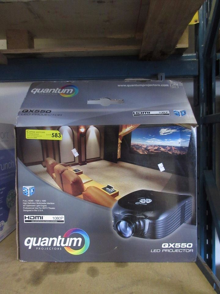 Quantum QX550 HMDI LED Projector
