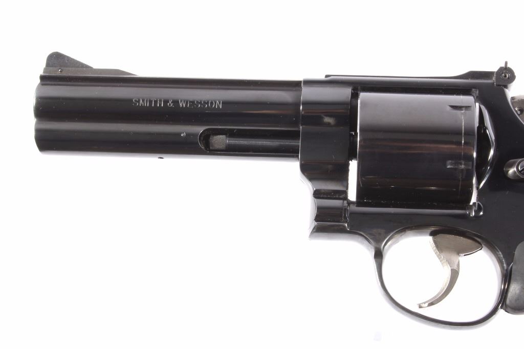 S&W Model 29-4 .44 Mag Unfluted Revolver w/Box
