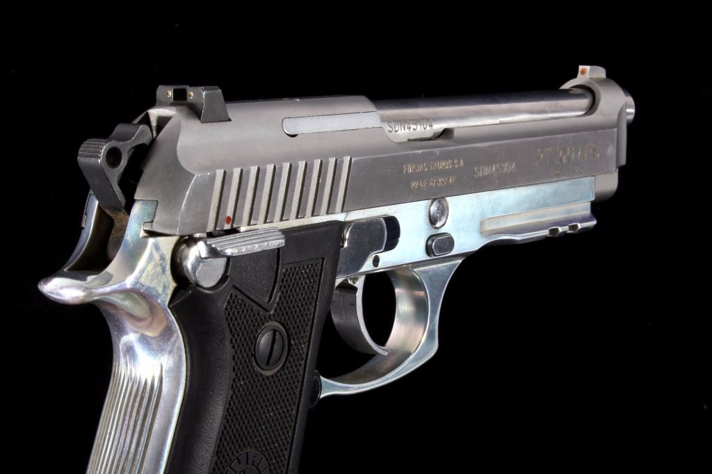 Taurus PT100AFS 40 Cal Stainless Semi- Auto Pistol