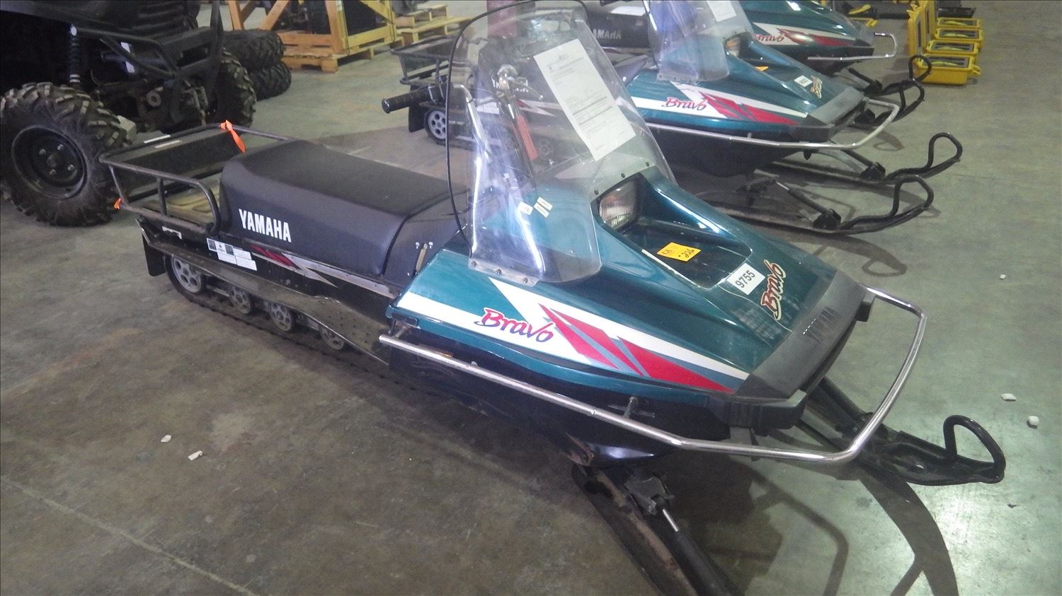 2006 Yamaha Bravo cargo snowmobile 250cc 3100 km
