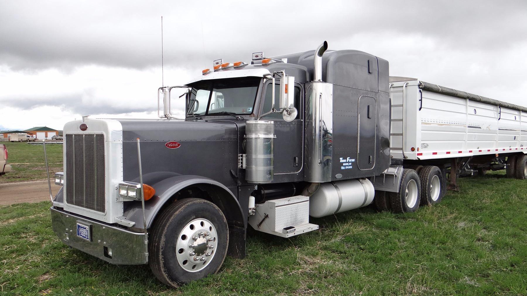 2006 Peterbilt Mdl. 379, CAT C15, 10 auto-shift, Unibilt Ultra sleeper ...