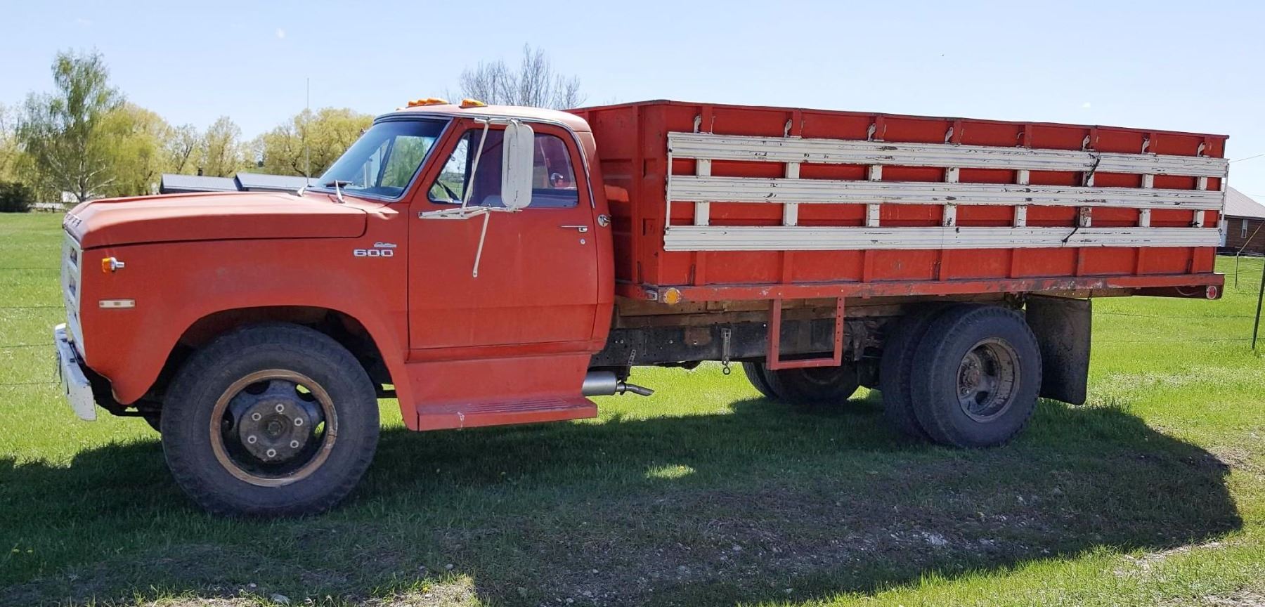 1974 Dodge D600 2-ton, 318 eng., 5 spd./ 2 rear axle / 3 speed Brownie ...