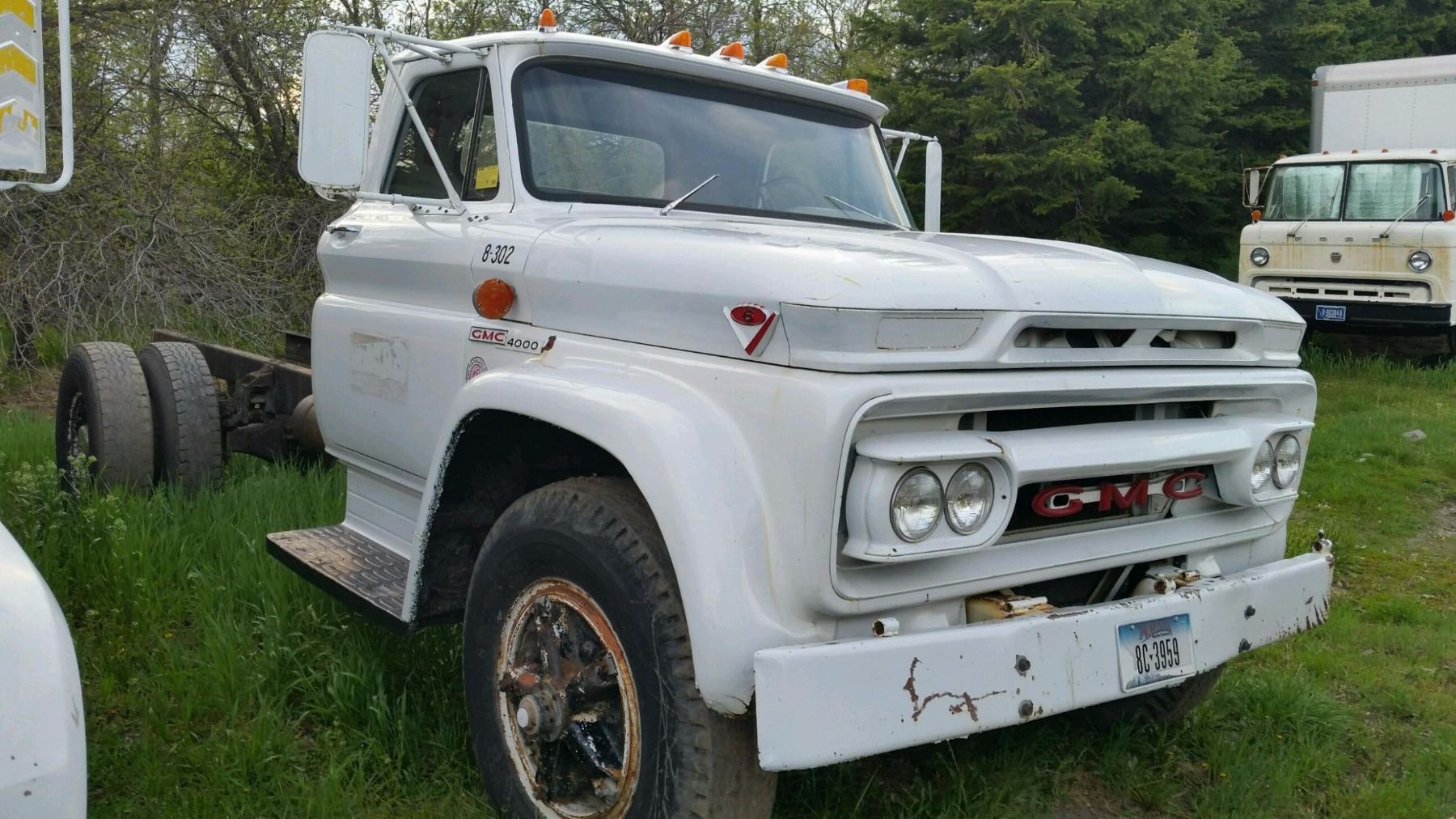 1964 GMC 4000 2 1/2-ton, rebuilt V6 eng., 4/2 spd.