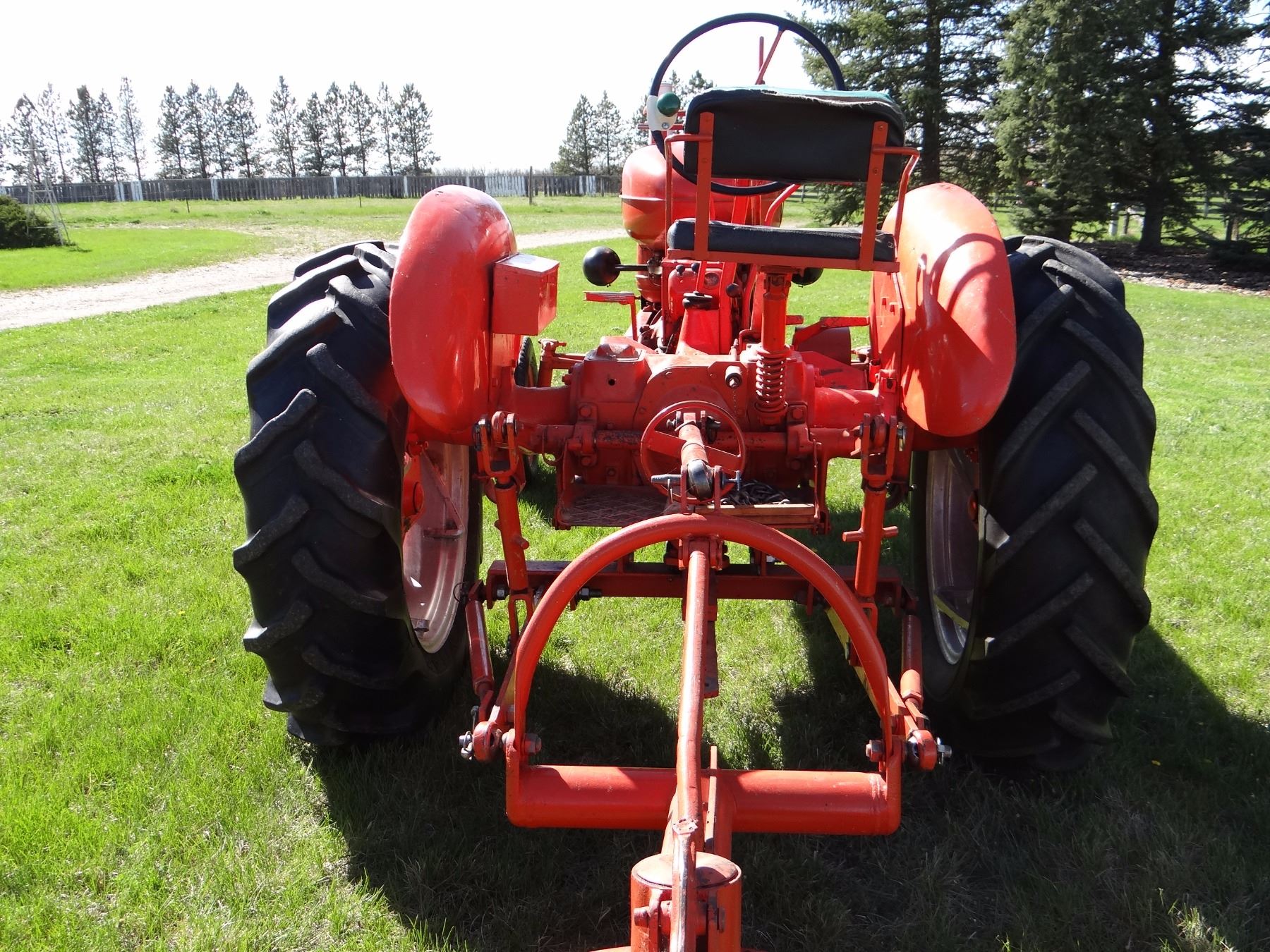 Allis-Chalmers WD45 gas tractor, wide front, 3 pt., pto, 35 hp, belt ...