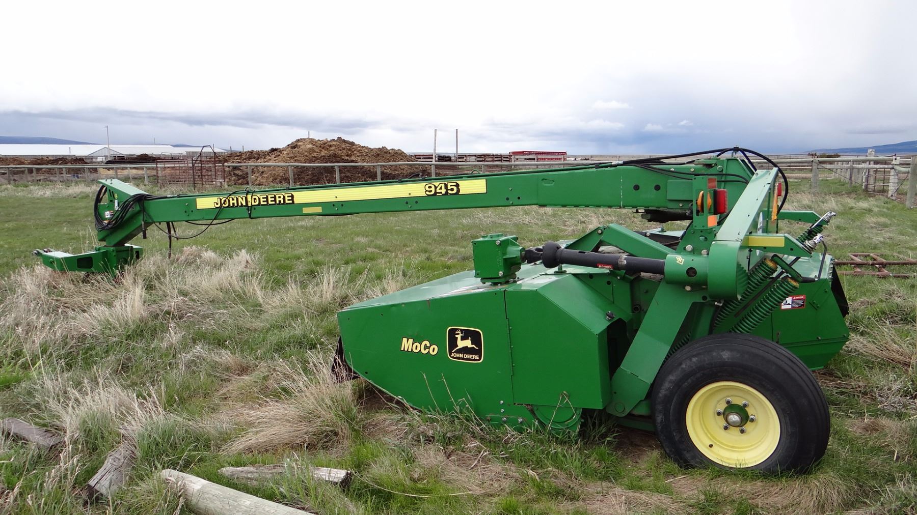 JD 945 MoCo rotary mower, 13', pull-type, 1000 pto, 2 pt. swivel hitch ...