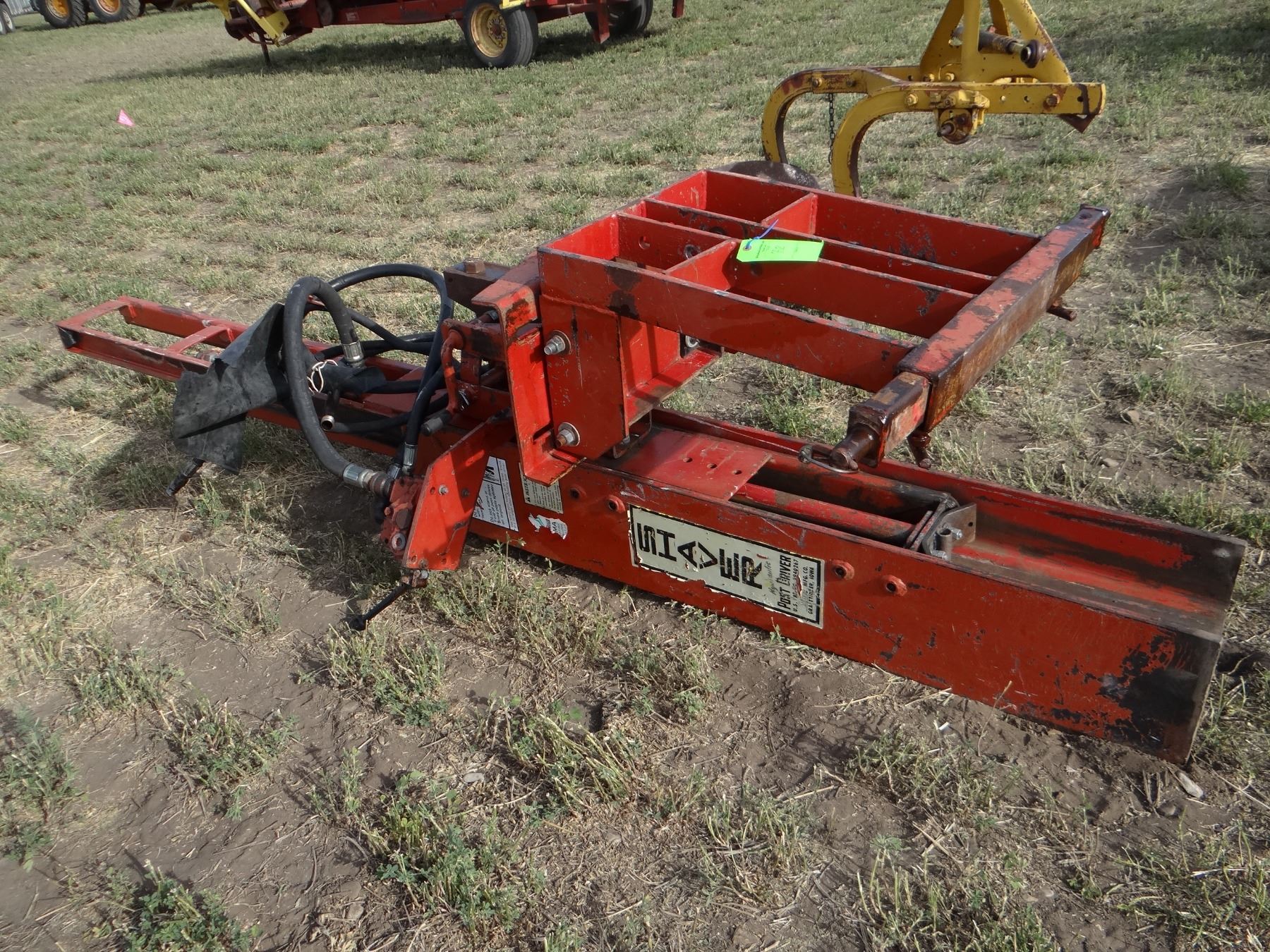 Shaver post pounder, 3 pt., hyd.
