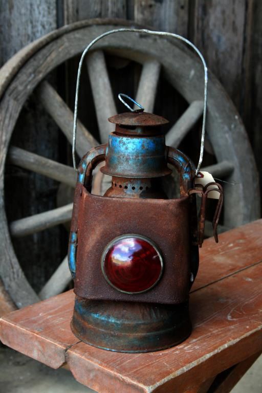 Antique Dietz "Little Wizard" Railroad Lantern
