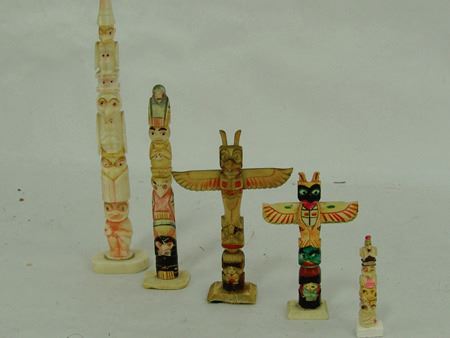 4 Miniature Totem Poles
