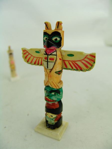 4 Miniature Totem Poles