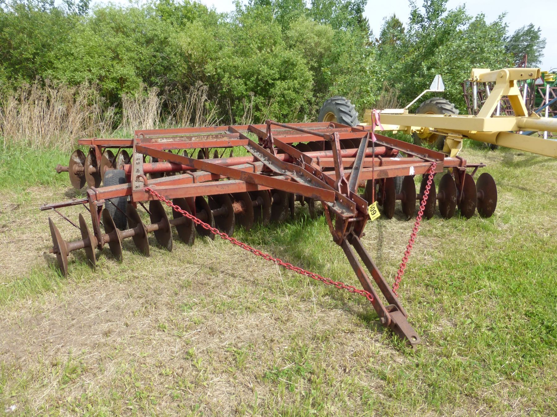 INTERNATIONAL MODEL 37 DISC