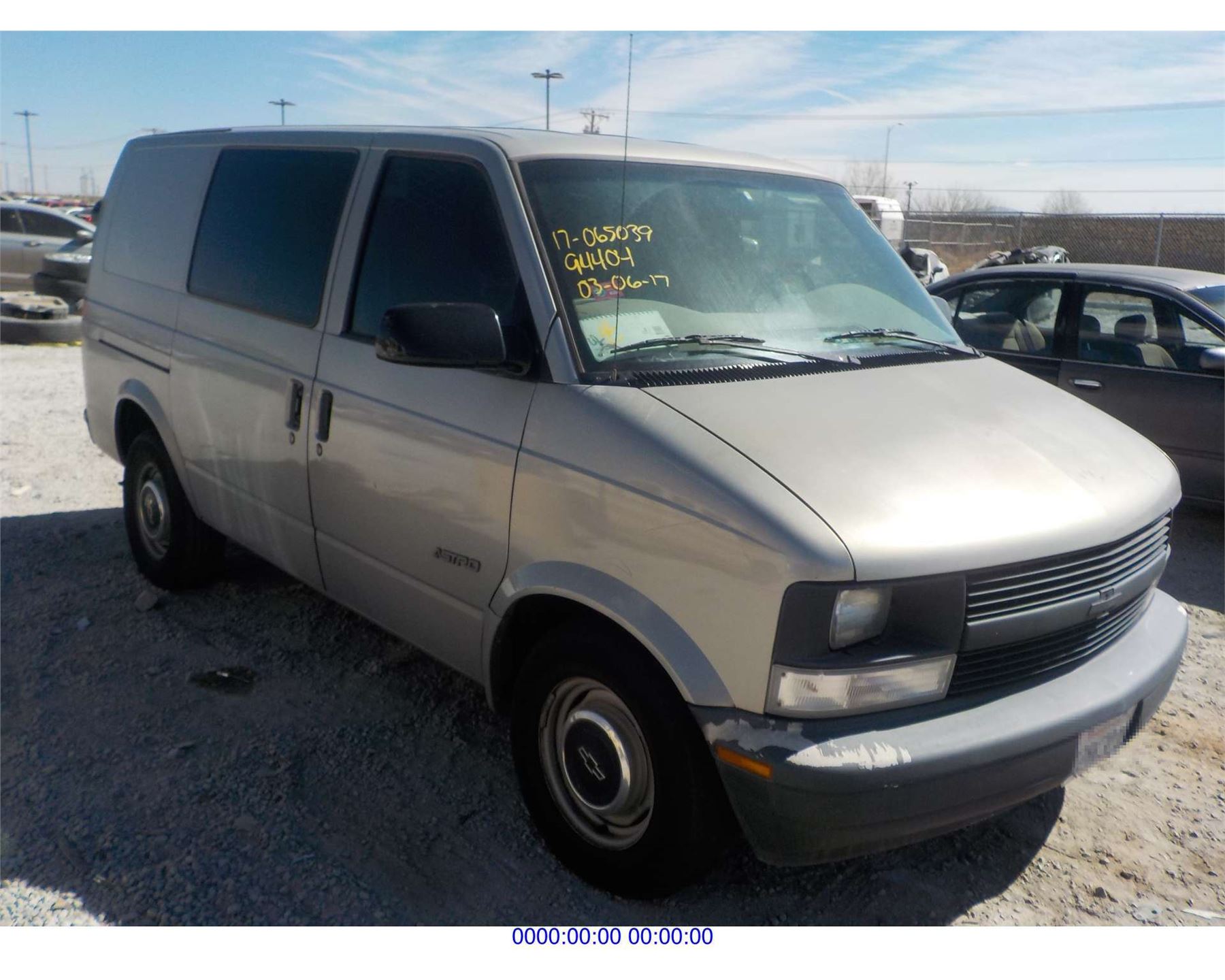 1998 - CHEVROLET ASTRO