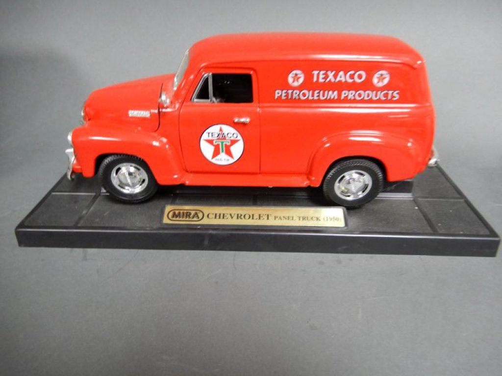 LOT OF 4 COLLECTIBLE TRUCKS MIRA TEXACO PANEL VAN - MATCHBOX TEXACO ...