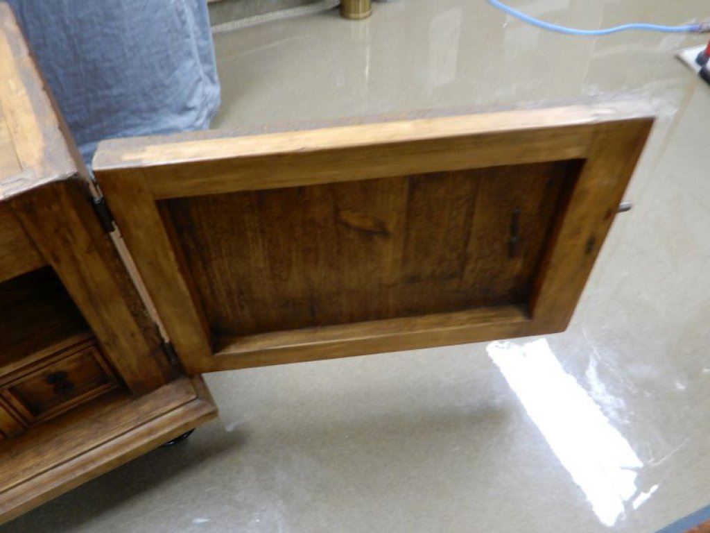 WOODEN HUMP BACK TRUNK TOP & FRONT DOOR BOTH OPEN- STORAGE UNDERNEATH ...