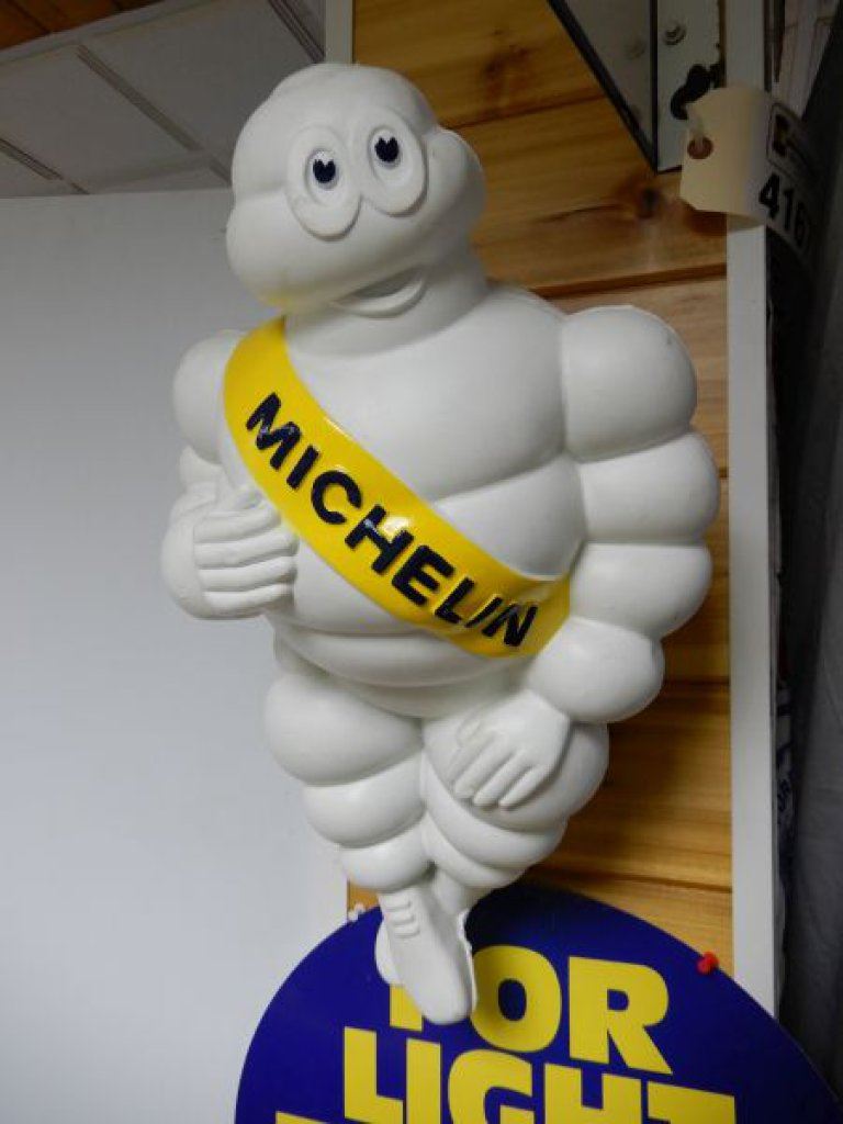 LOT OF 2 MICHELIN COLLECTIBLES MICHELIN MAN WITH BRACKET - SST TIRE ...