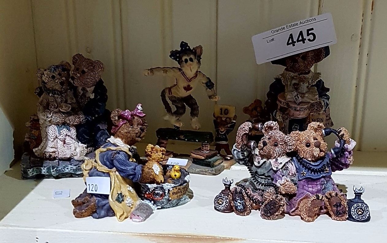LOT OF 5 AUTHENTIC BOYD'S BEARS FIGURINES