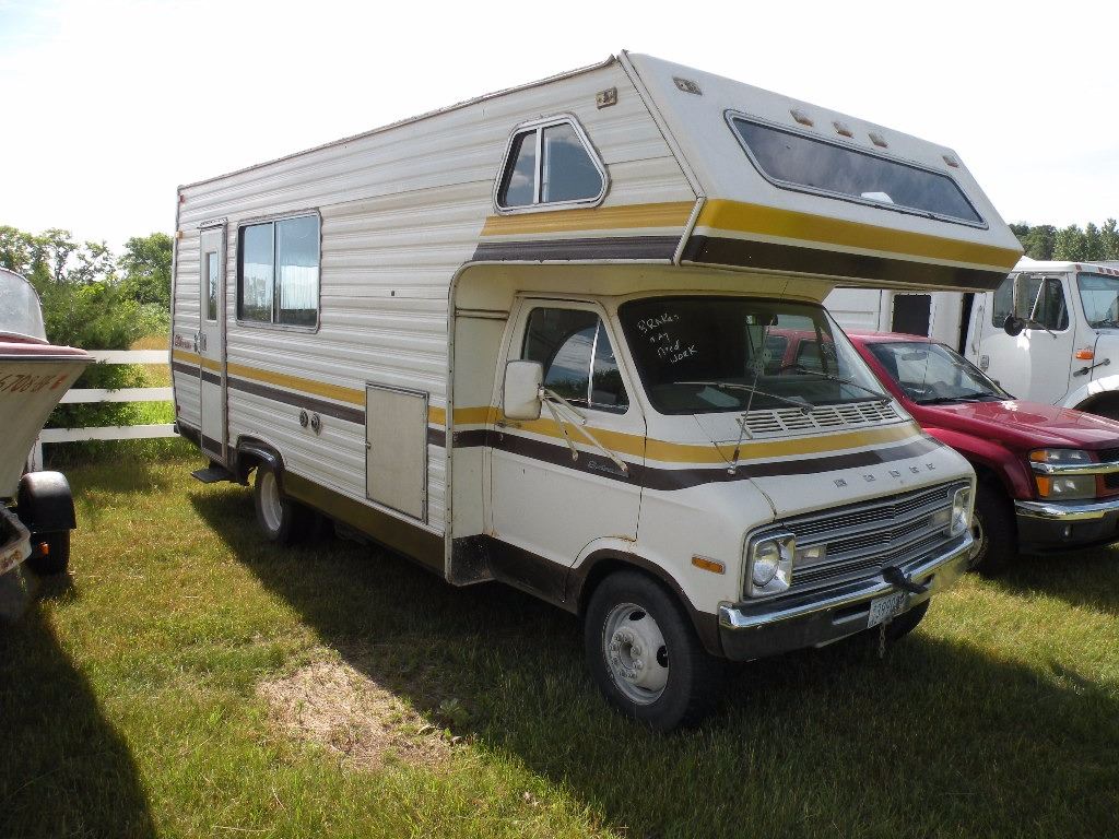 1977 Dodge Eldorado motorhome SN#-F44CF7VC15024