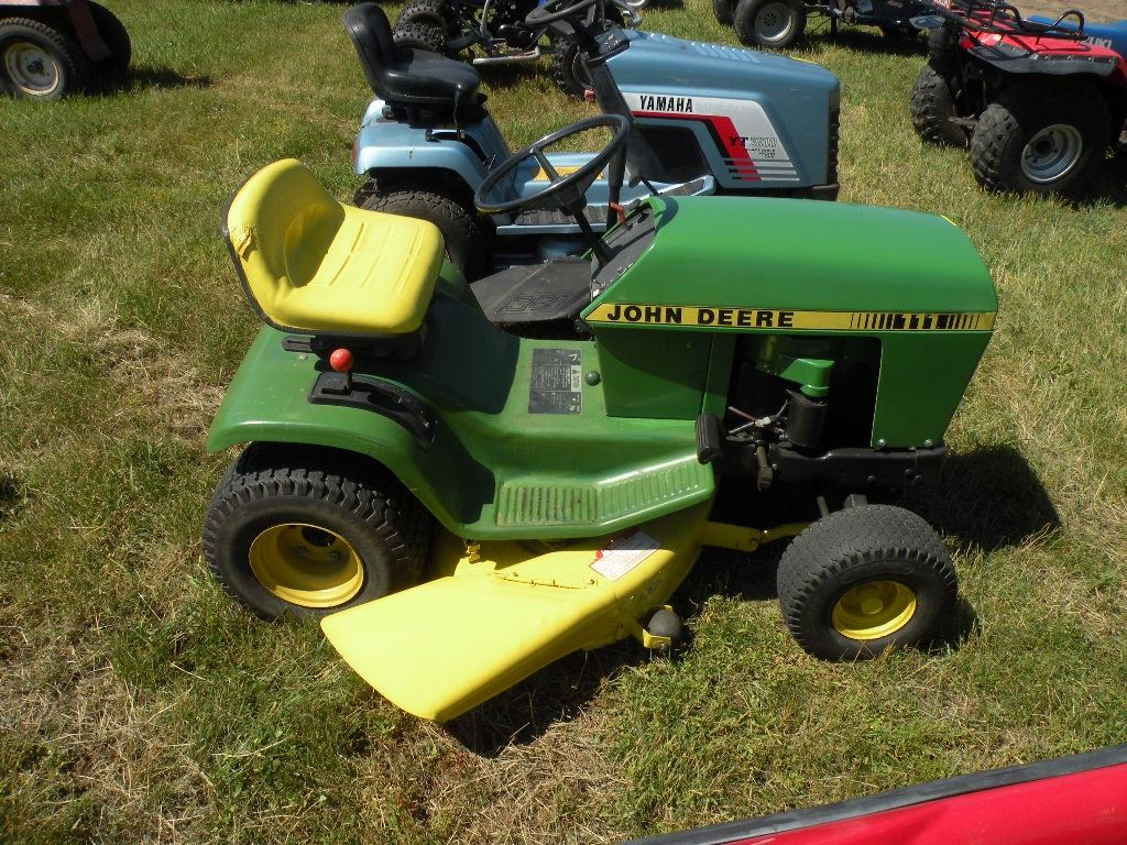 John Deere 111