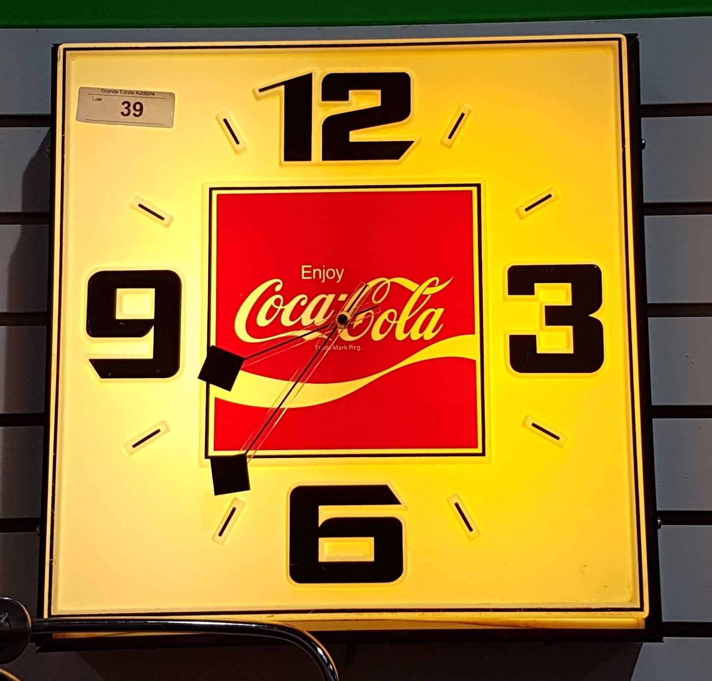 1960'S-70'S AUTHENTIC COCA COLA LIGHT UP CLOCK IN WORKING ORDER