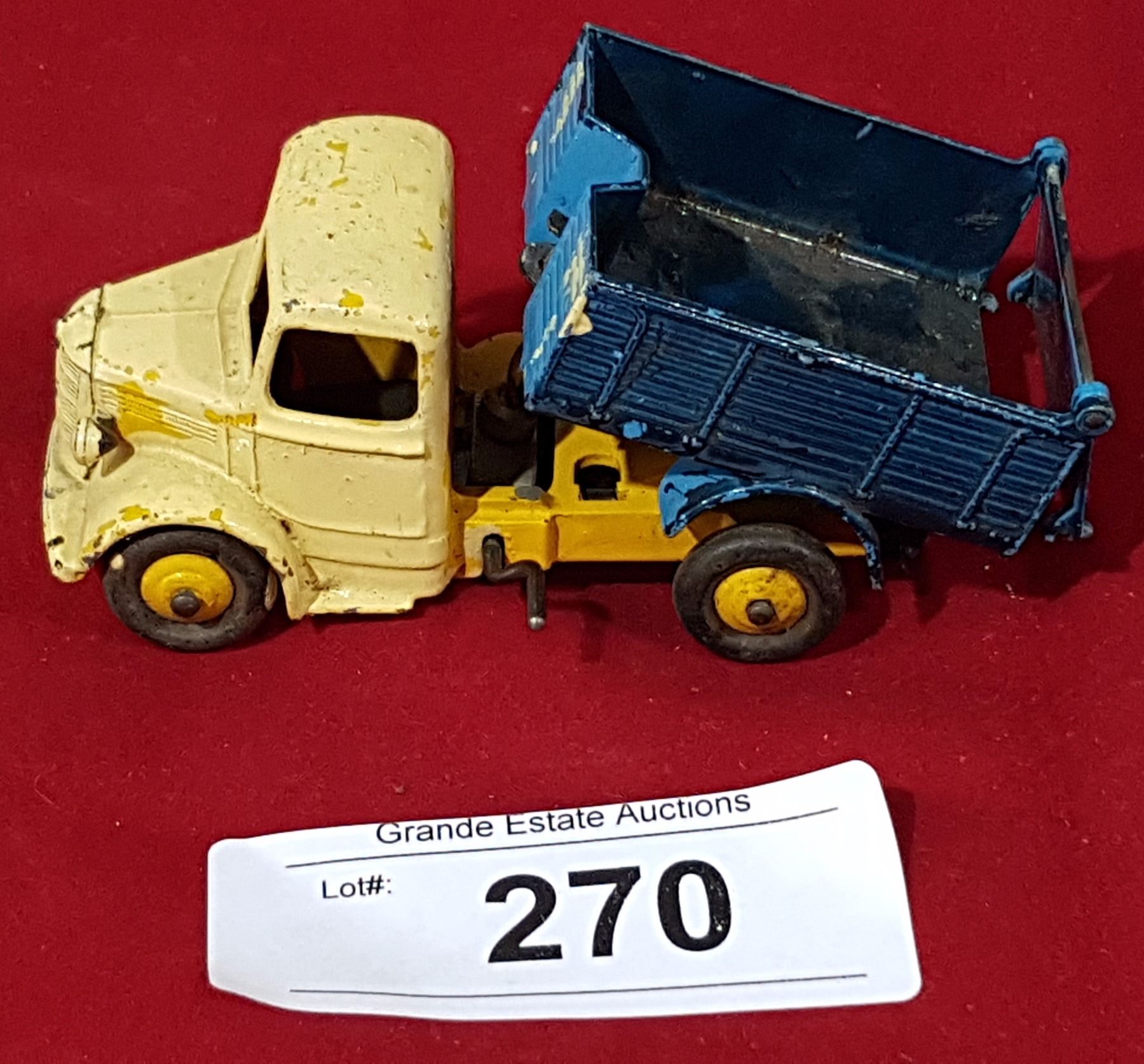 AUTHENTIC 1950'S DINKY TOYS BEDFORD DIE CAST DUMP TRUCK