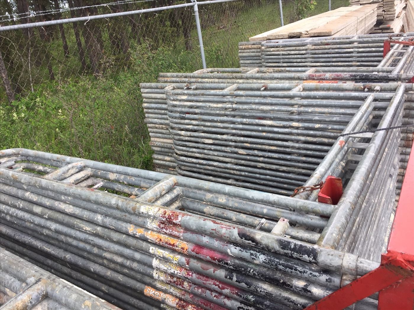 Twenty five 6' Scaffold frames with scaffold rack