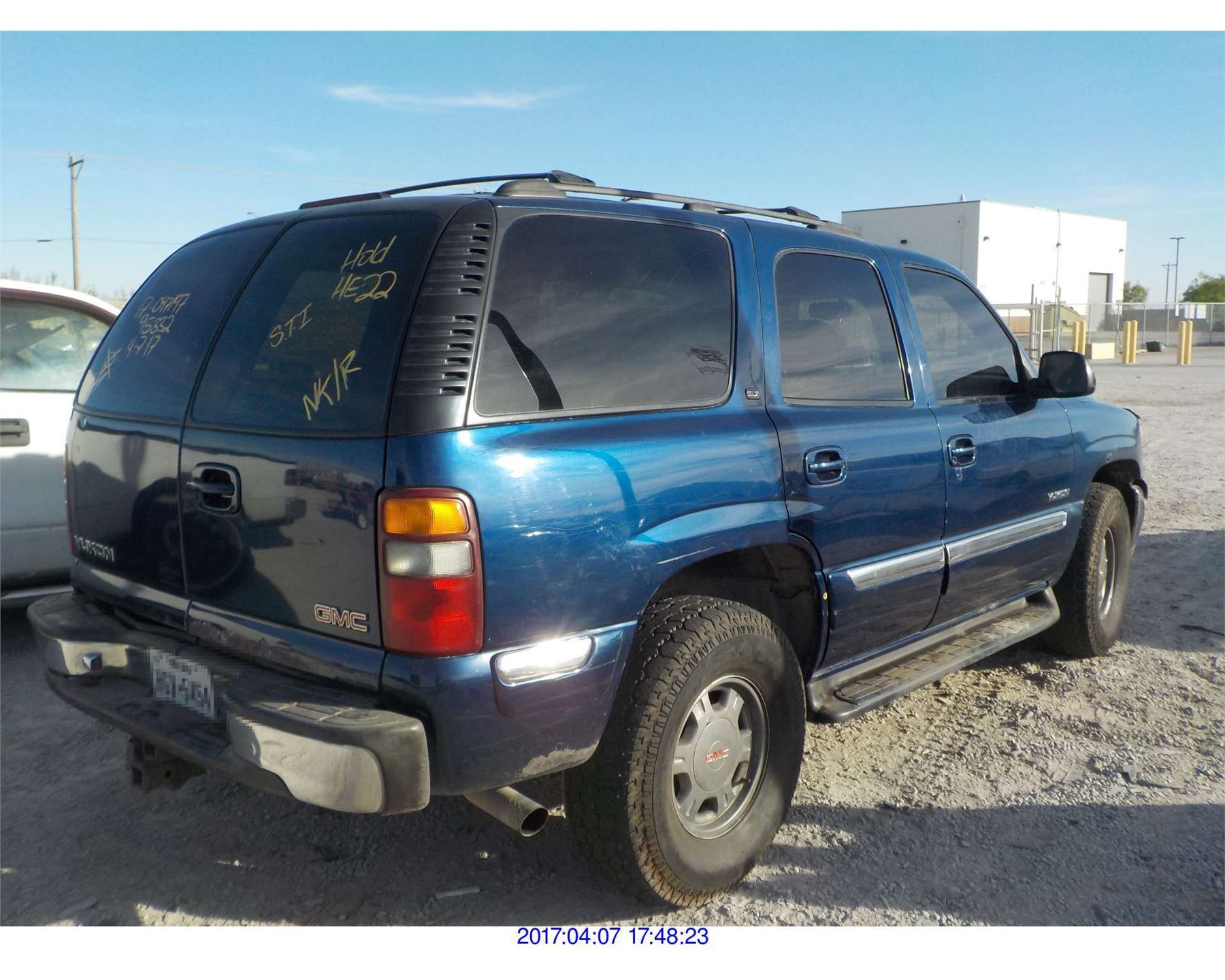 2001 - GMC YUKON