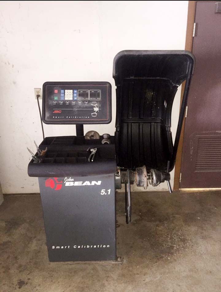 John Bean 5.1 Tire Balance Machine