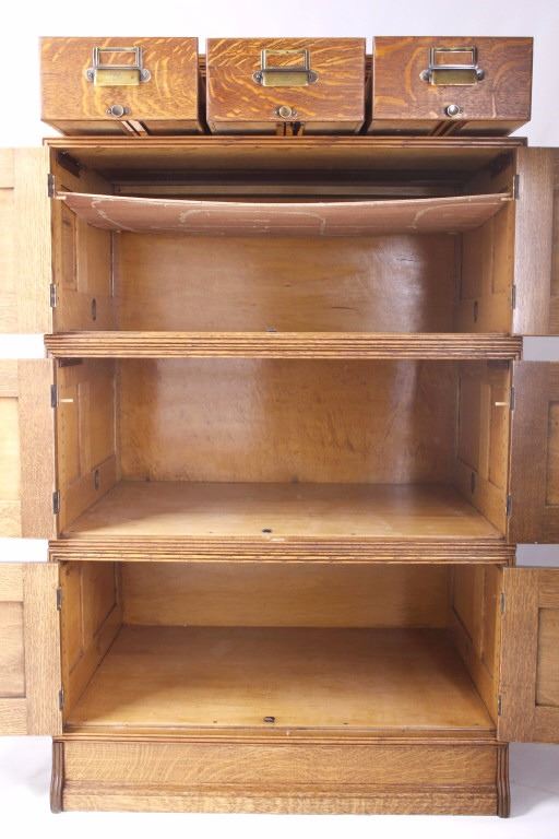 Yawman & Erbe Oak Stacking Filing Cabinet