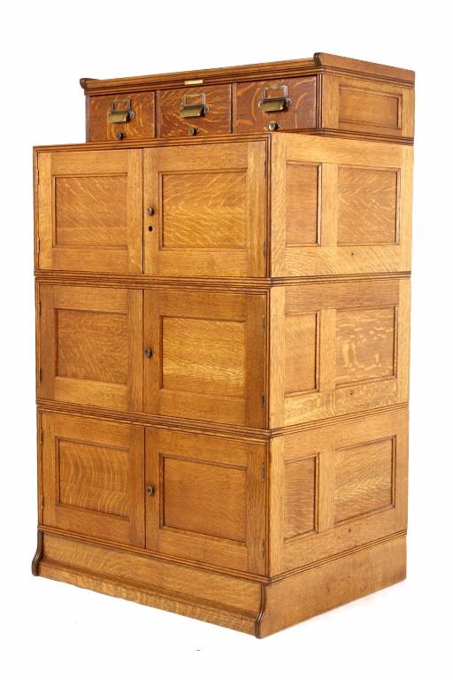 Yawman & Erbe Oak Stacking Filing Cabinet