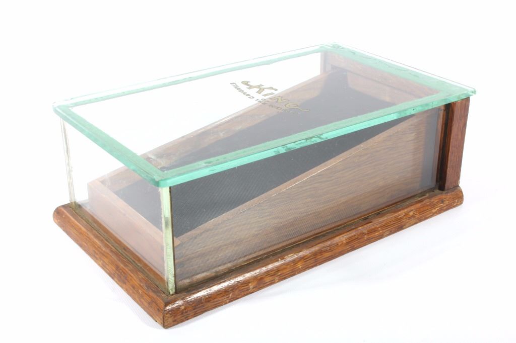 Early King Standard Oak Fine Goods Display Case