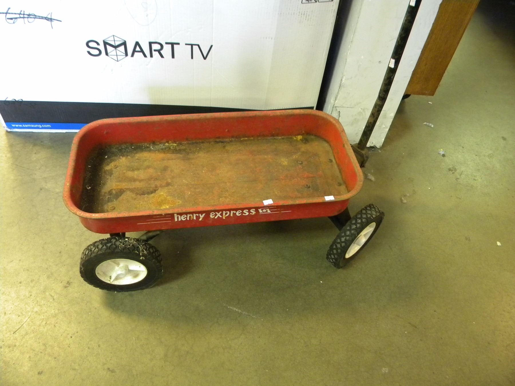 VINTAGE HENRY EXPRESS KIDS RED WAGON