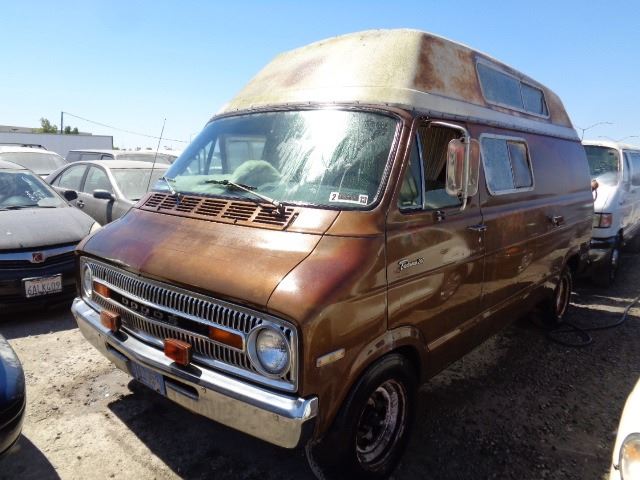 DODGE B200 1973 T-DONATION