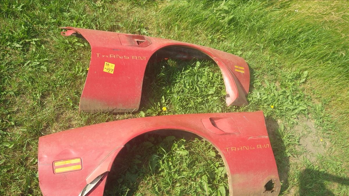 SET OF 1971 - 1978 TRANS-AM FRONT FENDERS