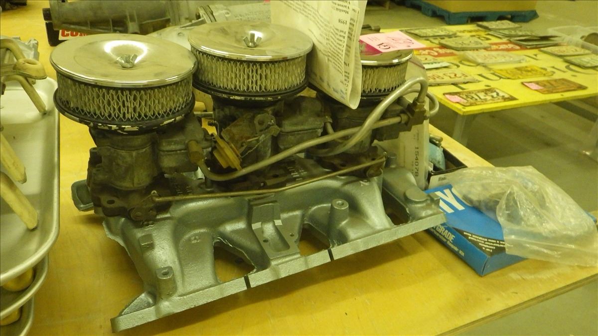 PONTIAC TRI-POWER INTAKE MANIFOLD, CARBS AND AIR CLEANERS, COMES WITH ...