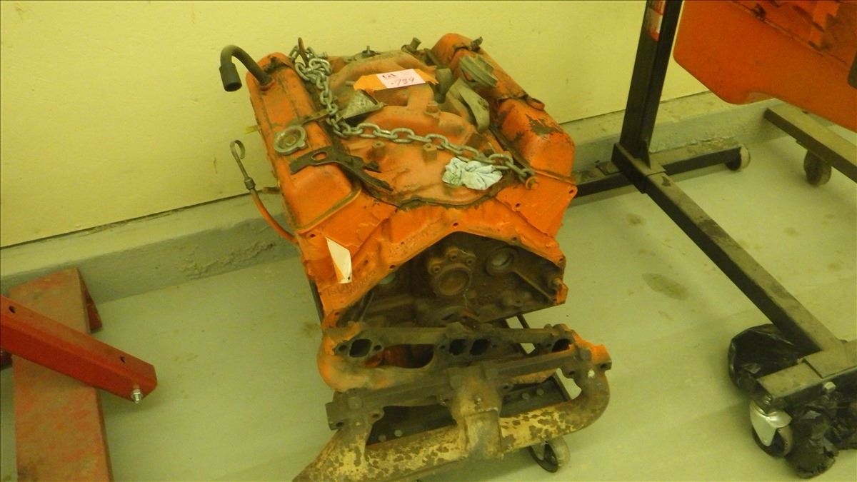 CHEV 307 CUBIC INCH ENGINE