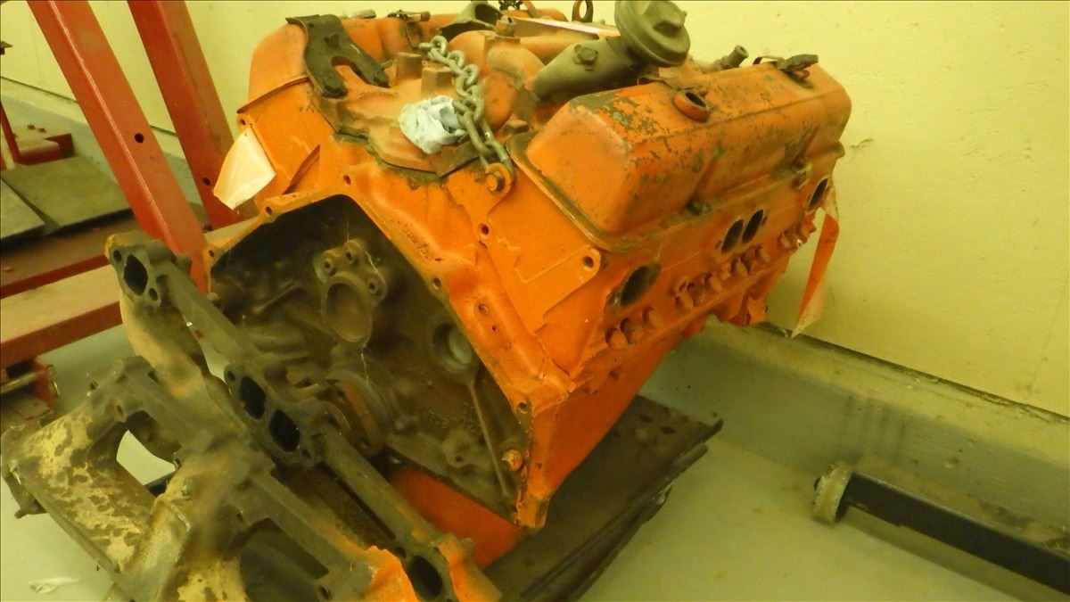 CHEV 307 CUBIC INCH ENGINE