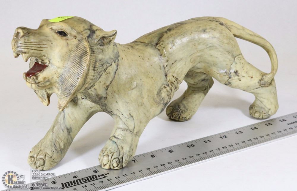 GREEK MYTHOLOGY LION STATUE