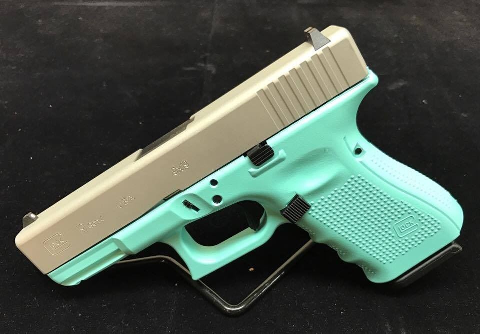 Glock 19 Gen 4 Tiffany Blue Special Edition 3 Mags