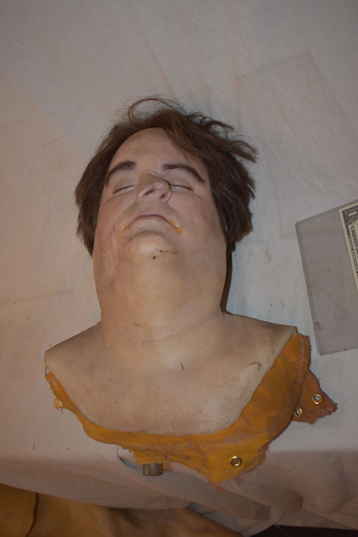 SIX FEET UNDER SCREEN MATCHED HERO DEAD BODY HEAD WITH HAND PUNCHED HAIRS