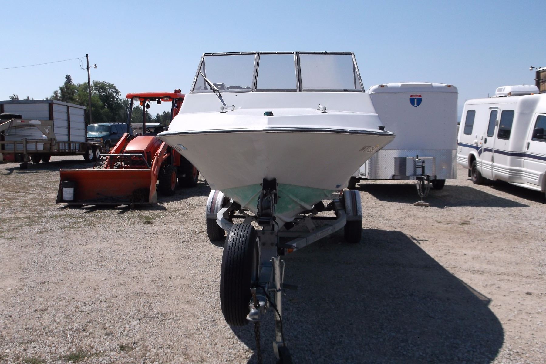 1984 Tide Runner- 16'-130 HP Johnson- Ocean Platform- Fully Enclosed Top
