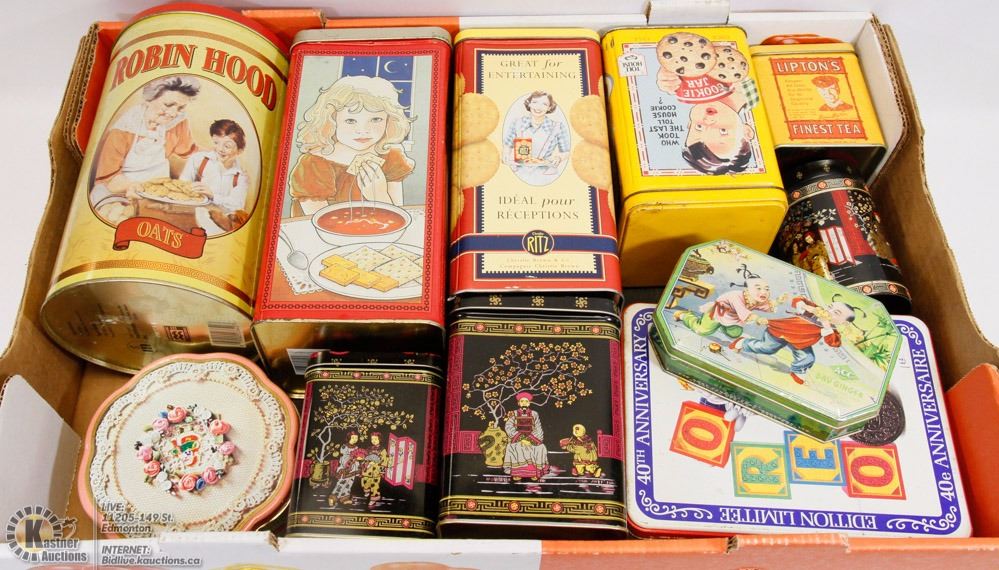 COLLECTION OF COLLECTIBLE DISPLAY TINS